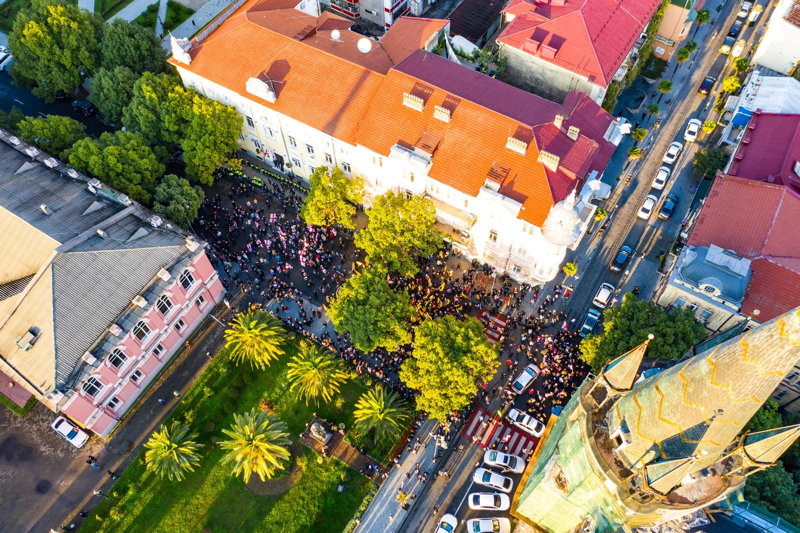 7 ways to keep the momentum behind anti-corruption reforms