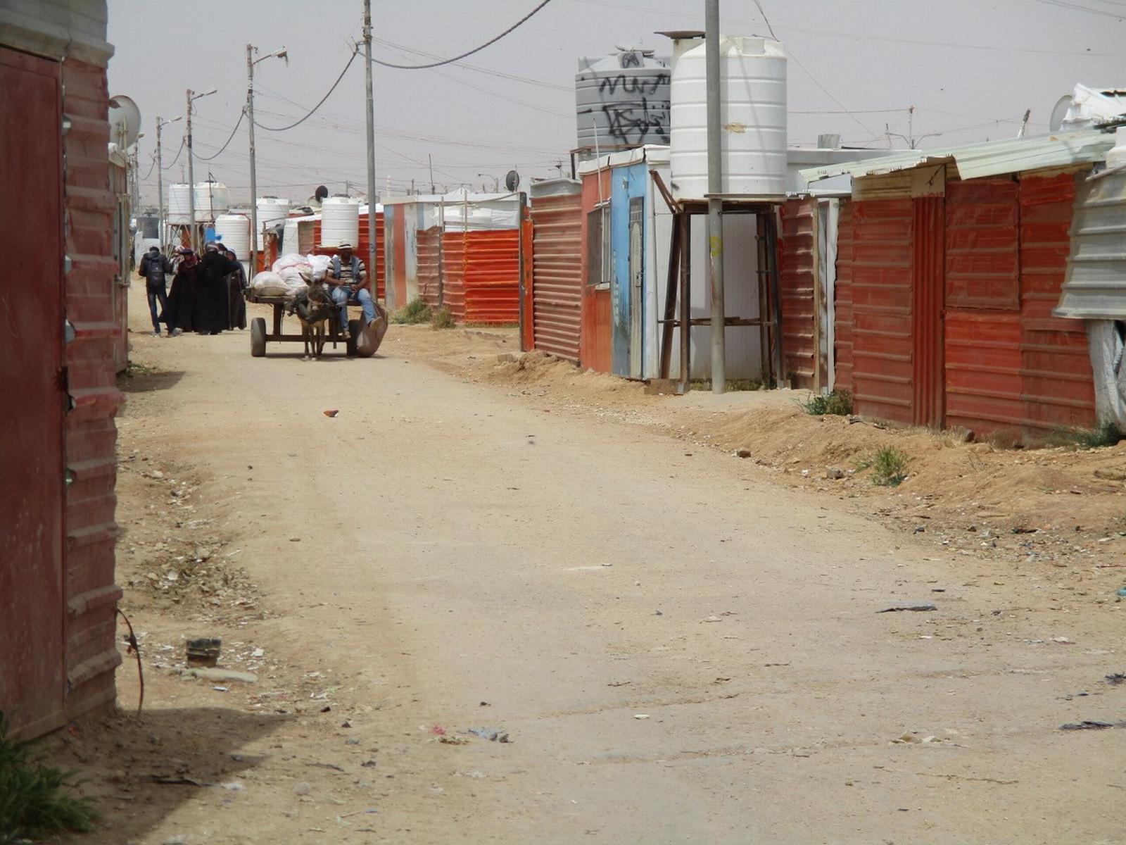 The spatial governance of the Syrian refugee crisis in Jordan: Refugees between urban ...